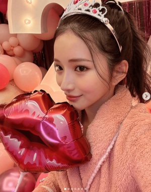 「前髪ありどう？」三代目JSB・ELLYと熱愛の南りほ、“前髪ありヘア”のイメ―ジ激変ショットに賛否！ - デイリーニュースオンライン