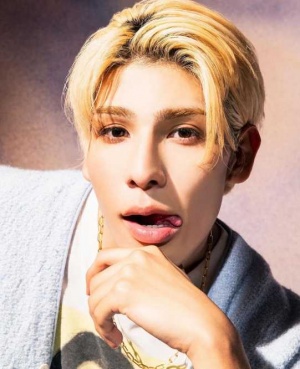 Snow Man・ラウール、”美しさ妖艶さたくましさ全て持ってる”『ViVi』アザーカット公開(1ページ目) - デイリーニュースオンライン