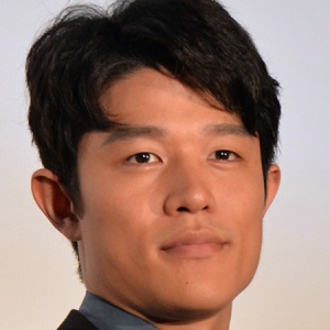 今度は究極の筋肉美！鈴木亮平の“体重増減マジック”再び！(1ページ目) - デイリーニュースオンライン