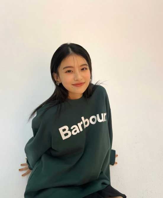 (画像)ビジュ大爆発！！大活躍中の出口夏希、「non-no web」オフショットにコメント殺到 - デイリーニュースオンライン